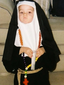 KIDS: DIY nun costume - Really Awesome Costumes